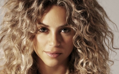 80 + Stunning Hairstyles for Curly Hair That You Will Fall In Love With