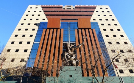 70 Breathtakingly Beautiful Examples of Postmodern Architecture