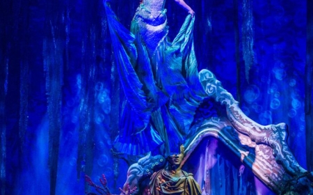 Constructing Decor Sets And Learning The Secrets Of The Best Set Designers