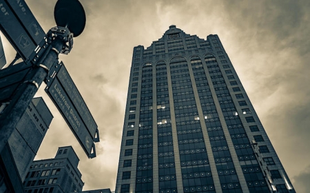 70 Breathtakingly Beautiful Examples of Postmodern Architecture