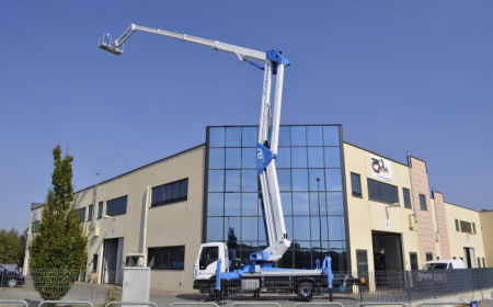 Socage World an international consolidation strategy