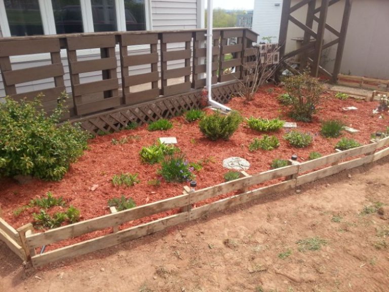 How to recycle materials and create garden edging for your backyard