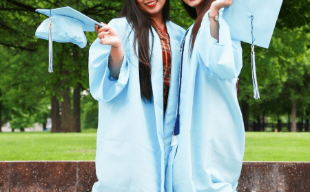 Cute high school graduation outfit ideas for 2022