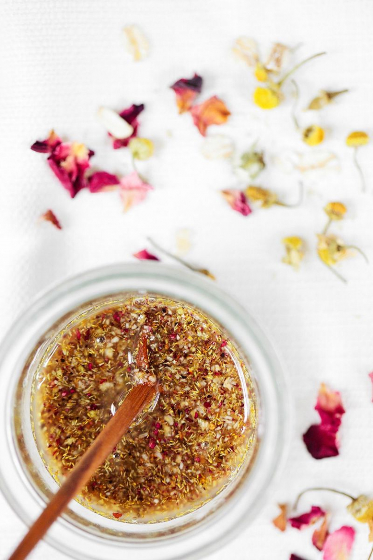 How to reuse tea bags: Unique & useful ideas - Archziner.com