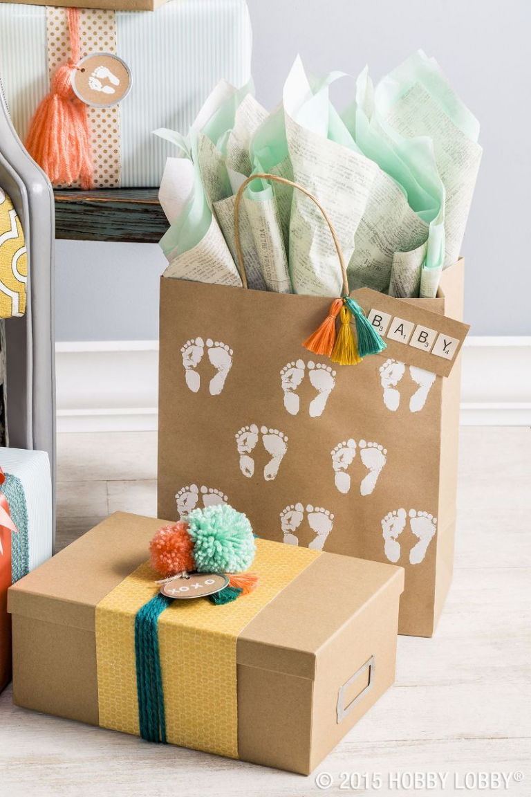 Cute and easy baby shower gift wrapping ideas + tutorials - archziner.com