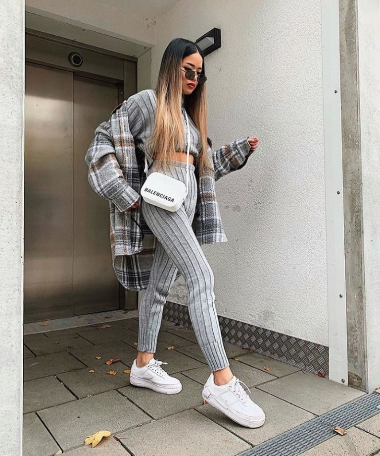 Make a statement with these high school cute baddie outfits to rock in 2022