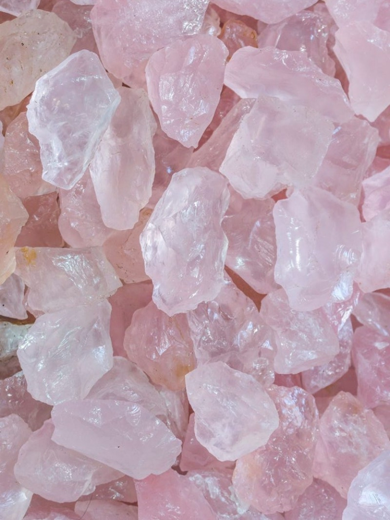 Gua Sha Guide: Which stone is best for you? - Archziner.com