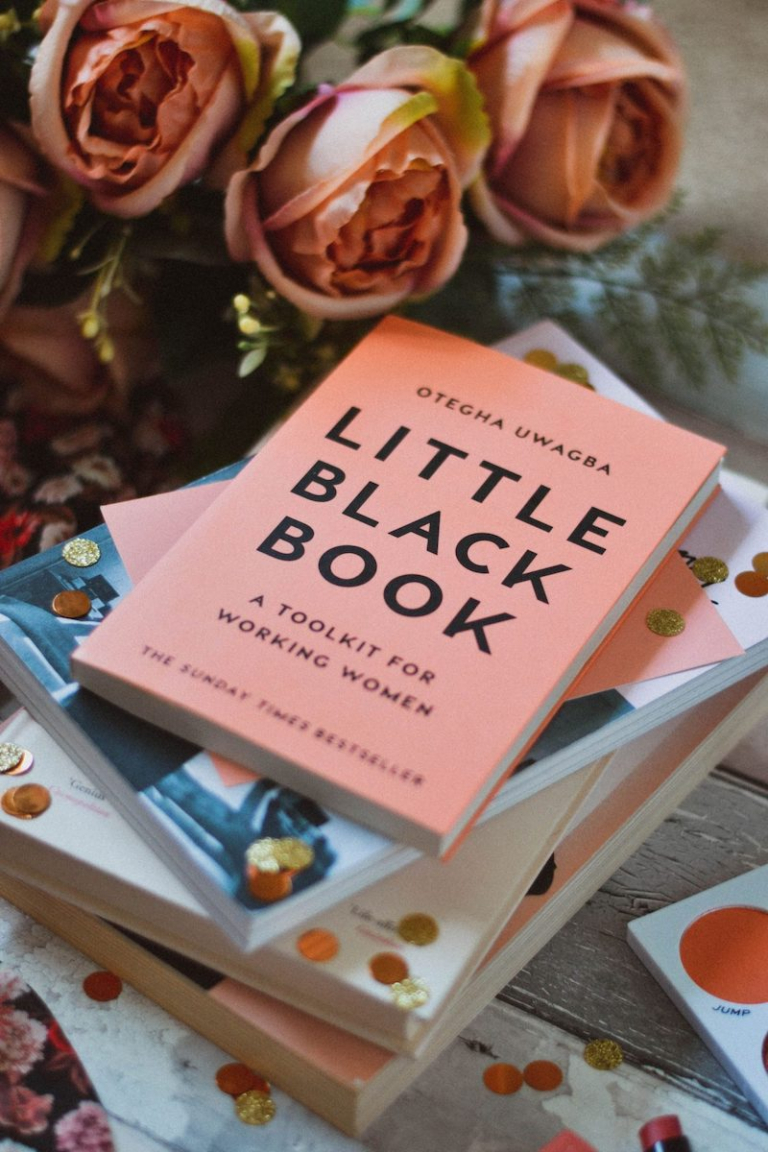 14+ Must-Read Books for Women in Their 20s – Archziner.com