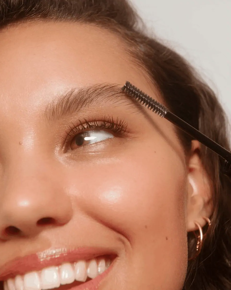 How to do Soap Brows: The Natural Eyebrow Trend