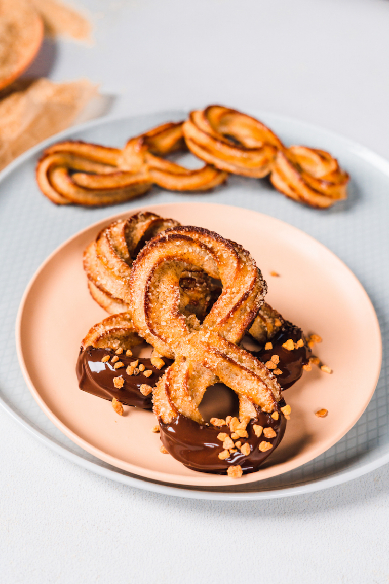 The Best Sweet Churros You Will Ever Make: 15-minute Recipe - Archziner