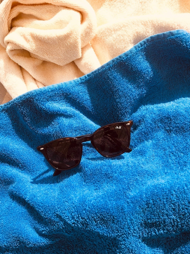 How to wash towels the RIGHT way: Useful Tips & Tricks