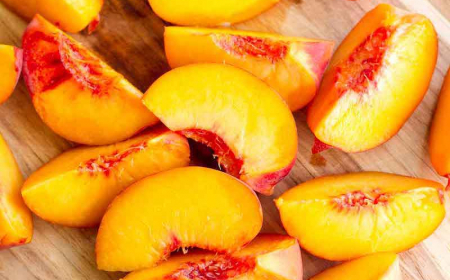 How to store peaches to keep them super juicy & full of flavor
