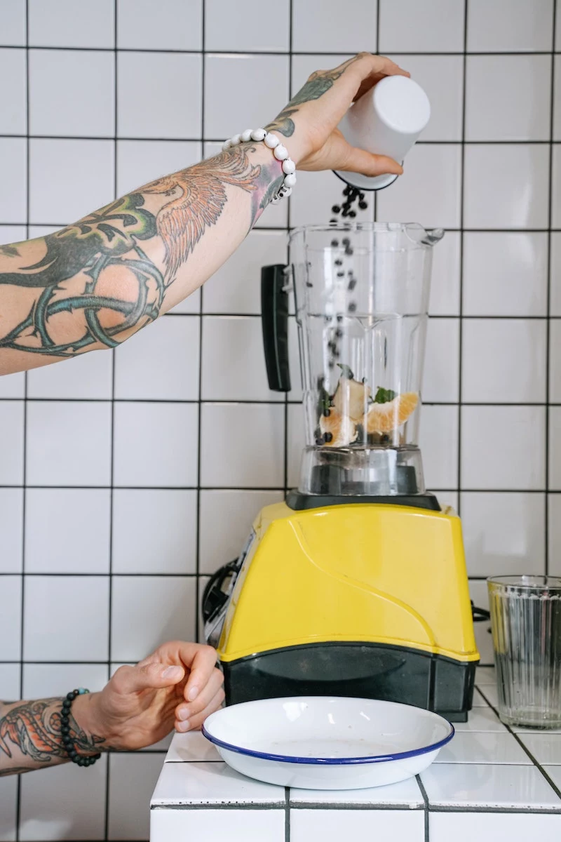 11 Foods You Should NEVER Put In A Blender