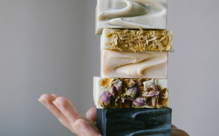 Summer Scent: 4 Homemade Soap Recipes to Make at Home