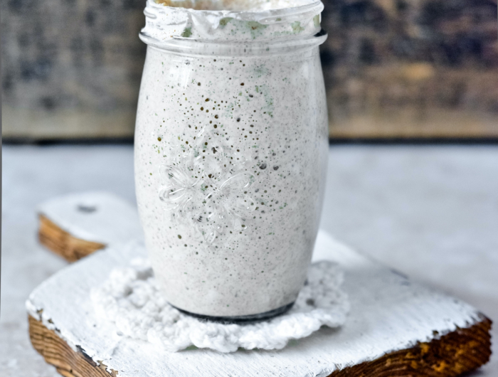 The Best Healthy, Deep-Dish, Peach Pancake Recipe (Caramelized and Fluffy)